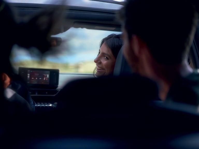 PEUGEOT i-Cockpit: 10 jaar jong | Peugeot