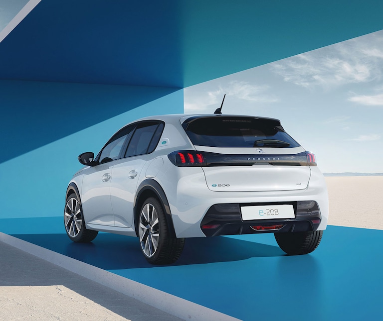Nieuwe Peugeot e-208 met aandrijflijn van de e-308